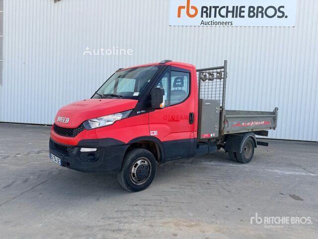 Prodaje se IVECO 35-130 kamion kiper < 3.5t na aukciji