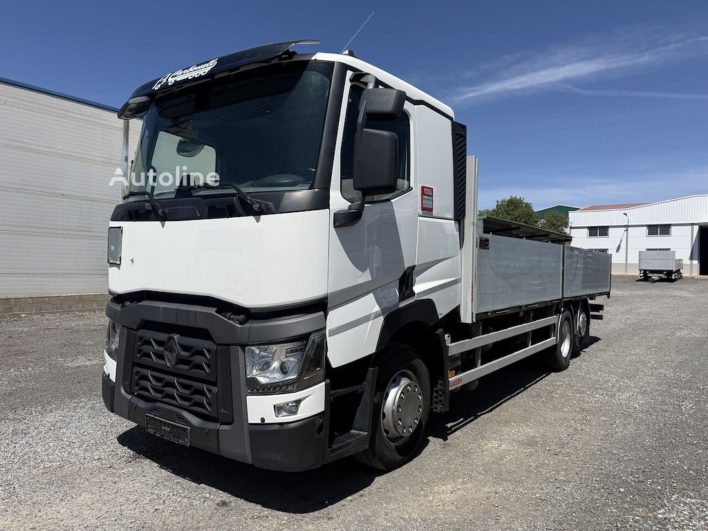 Renault T-series kamion s ravnom platformom