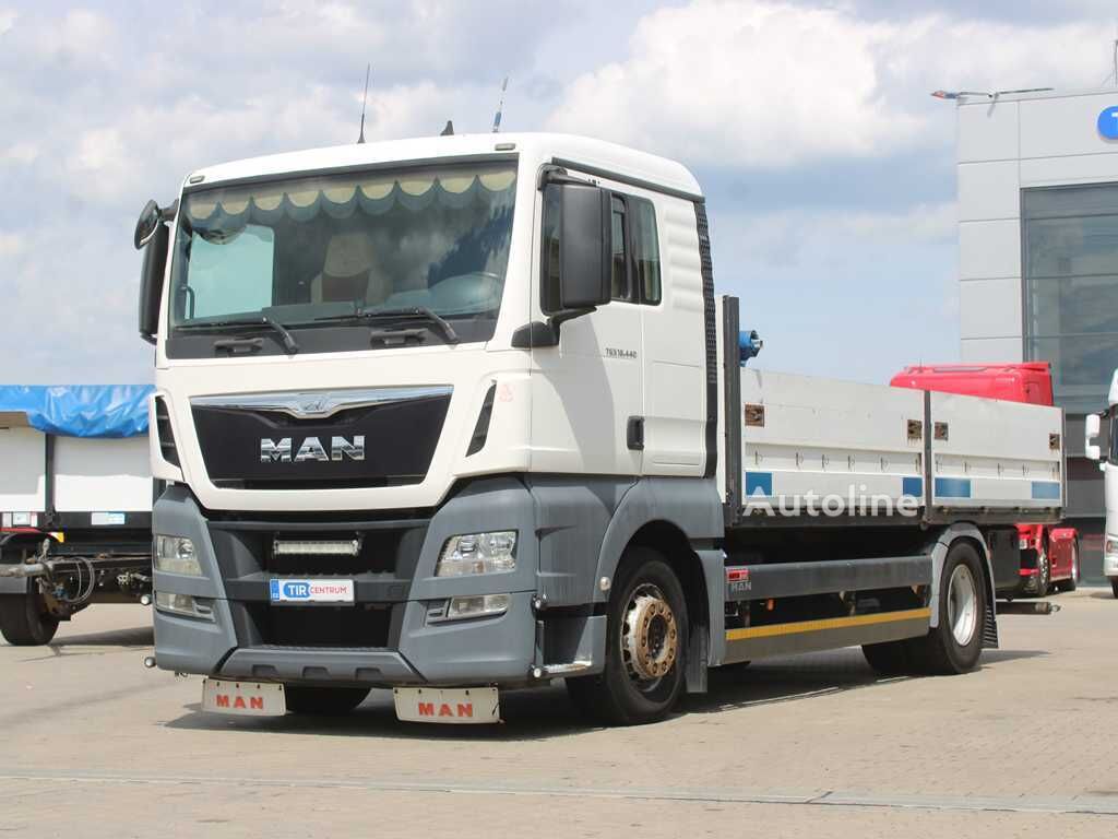 MAN TGX 18.440, EURO 6 kamion s ravnom platformom
