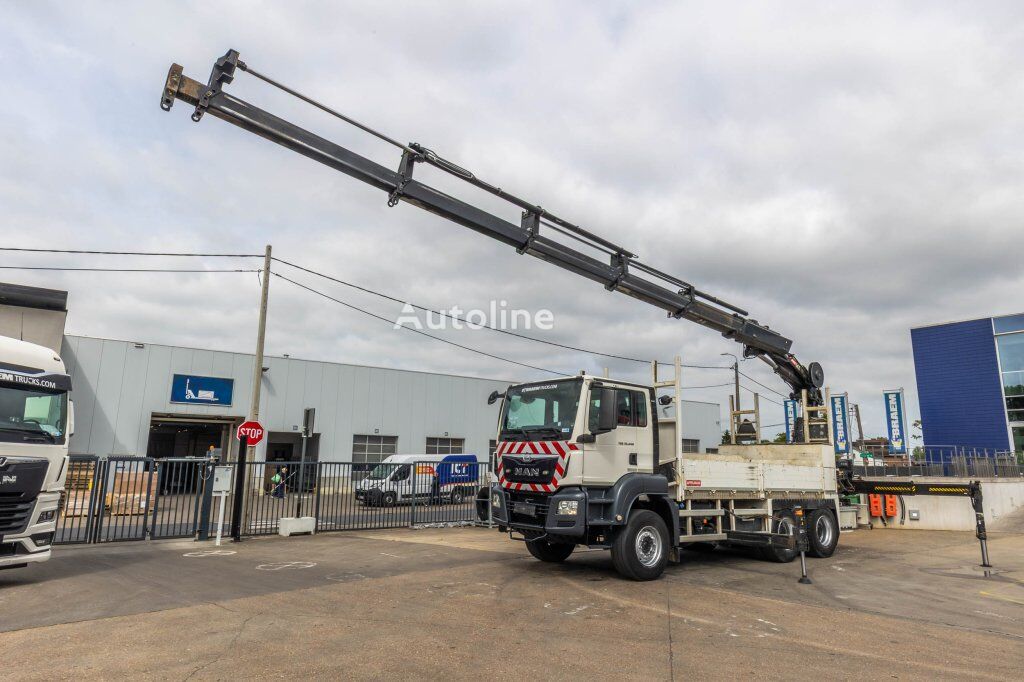 MAN TGS 33.440 BL - HIAB 288 E-5 kamion s ravnom platformom
