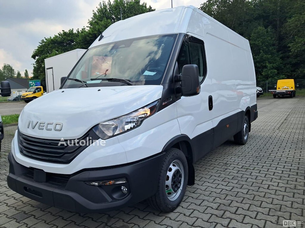 Novi IVECO Daily minibus furgon