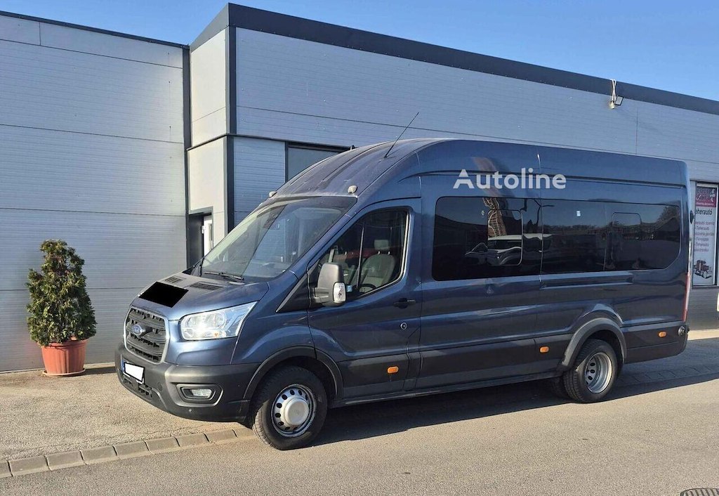 Ford Transit putnički minibus