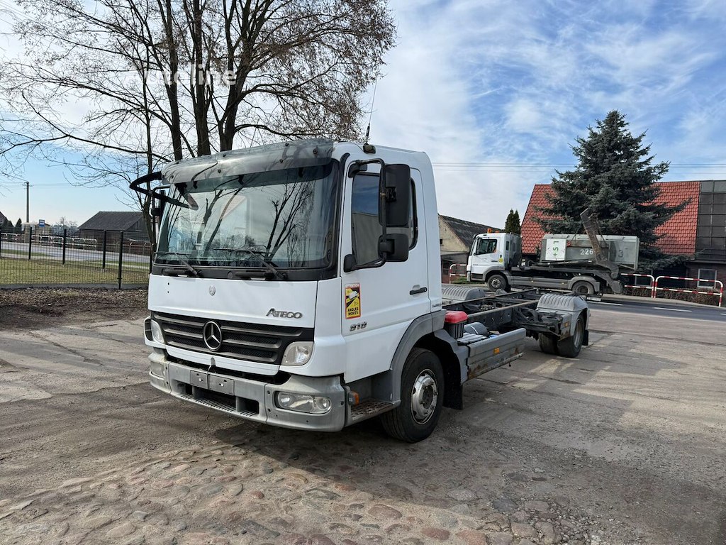 Mercedes-Benz Atego 818 kamion šasija