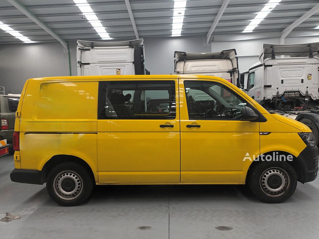Volkswagen Transporter T6 kombi minibus