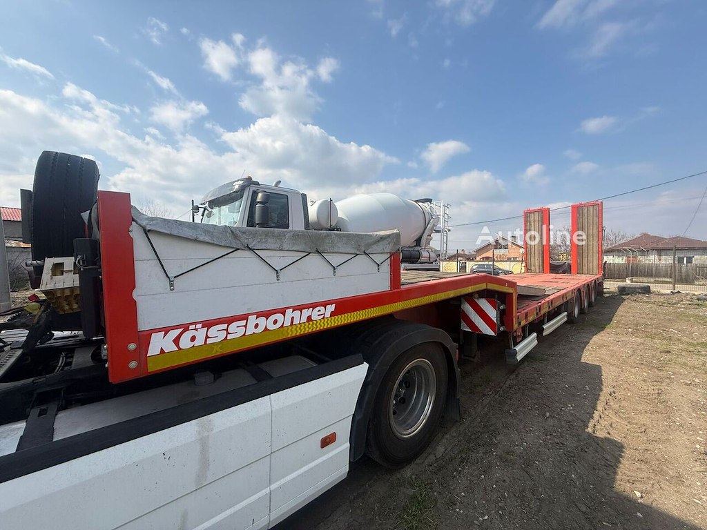 Prodaje se Kässbohrer EXA99 poluprikolicu sa niskom platformom na aukciji