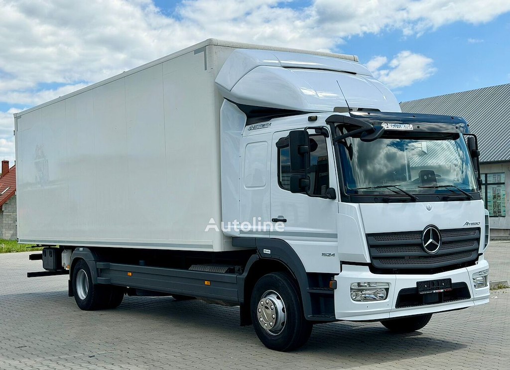 Mercedes-Benz ATEGO 1524 izotermni kamion