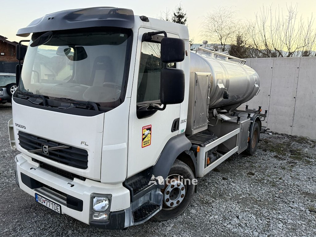 Volvo FL autocisterna za mleko