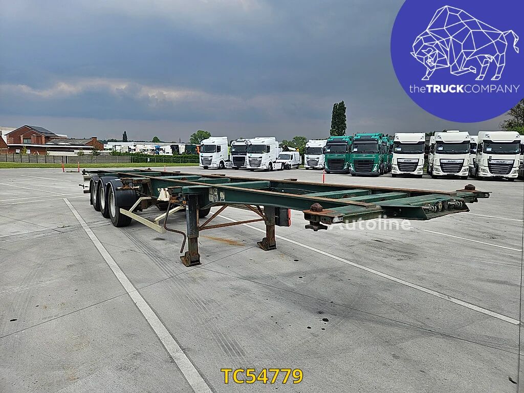 Trailor poluprikolica za prevoz kontejnera