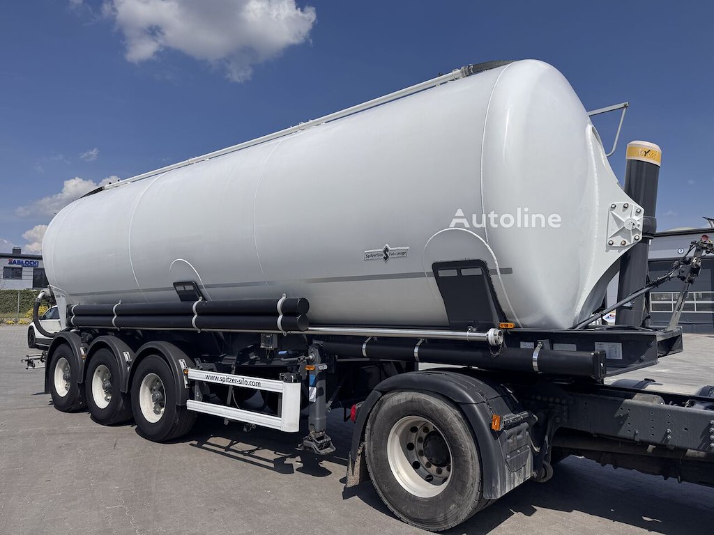 Spitzer SK2745 cisterna silos