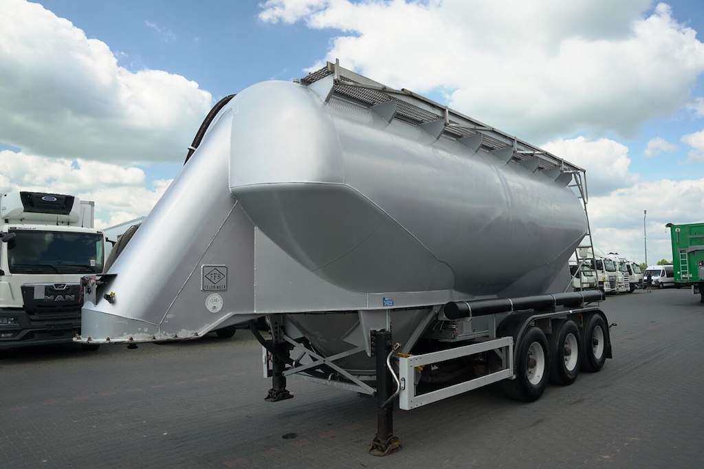 Feldbinder SILOS cisterna za prevoz cementa