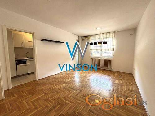 Novi Sad, Železnička stanica - Stan u svrhe poslovnog prostora ID#9104781