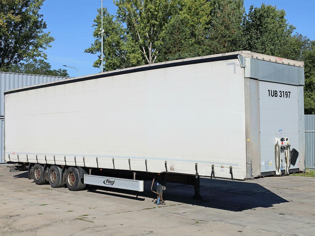 Fliegl SDS 390, LOW DECK, 34 PALET, TŘÍSTRANNÁ SHRNOVACÍ PLACHTA, HLINÍ poluprikolica s ceradom