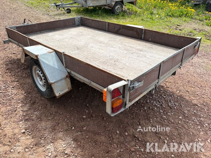 Prodaje se Bröderna Fransson auto prikolicu na aukciji
