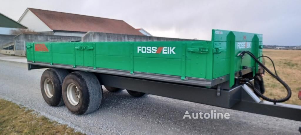 Prodaje se Foss-Eik prikolicu za prevoz zrna na aukciji