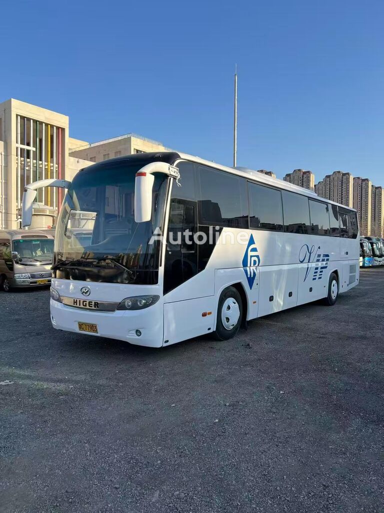 Higer KLQ6125 turistički autobus