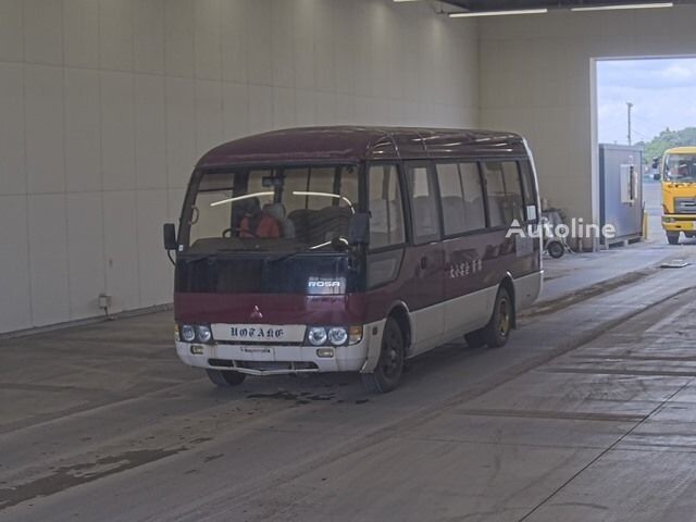 Mitsubishi ROSA prigradski autobus