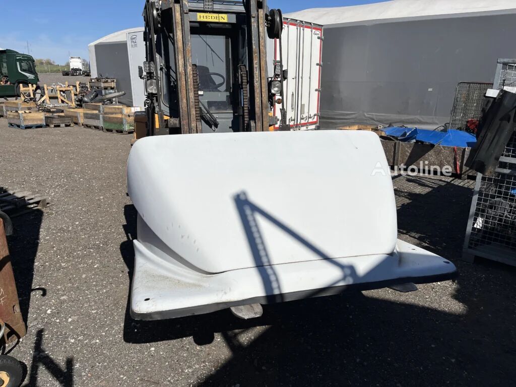 Spojler za IVECO Eurocargo tegljača