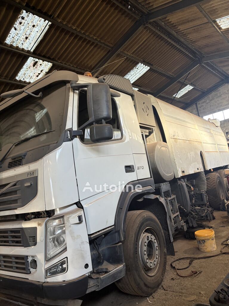 Volvo FMFH vozilo za čišćenje ulica