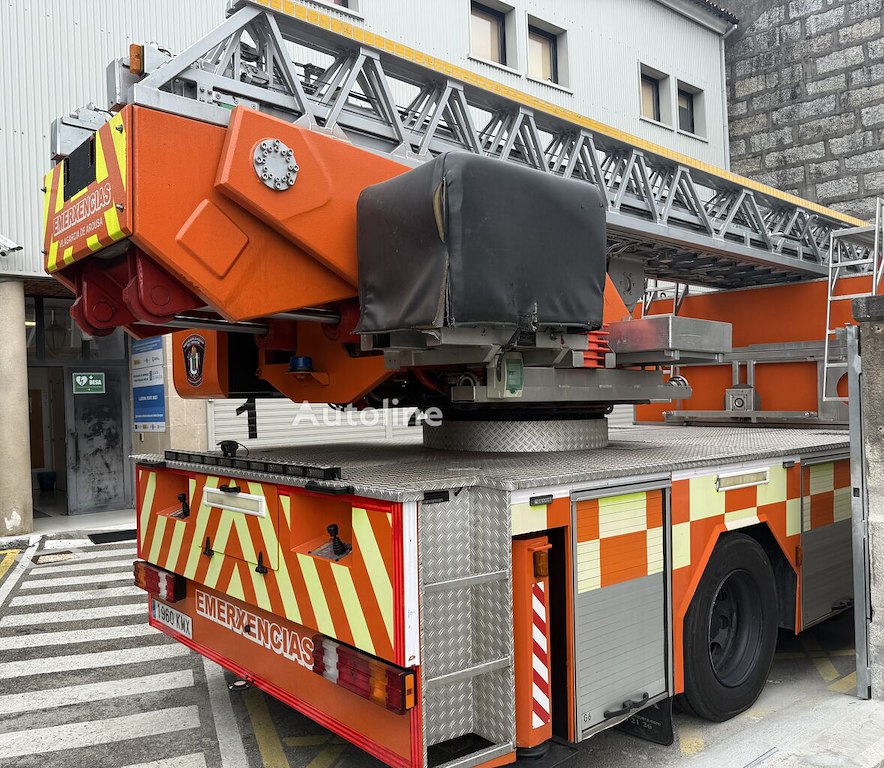 Mercedes-Benz sk automehaničke lestve