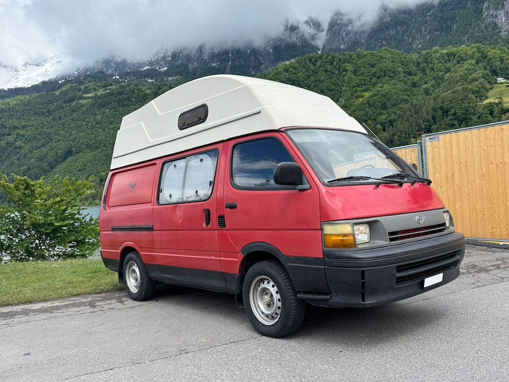 Toyota Hiace / camper van kamper kombi