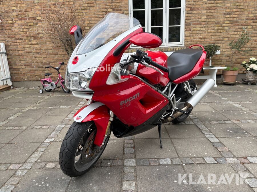 Prodaje se Ducati ST4S motocikl na aukciji
