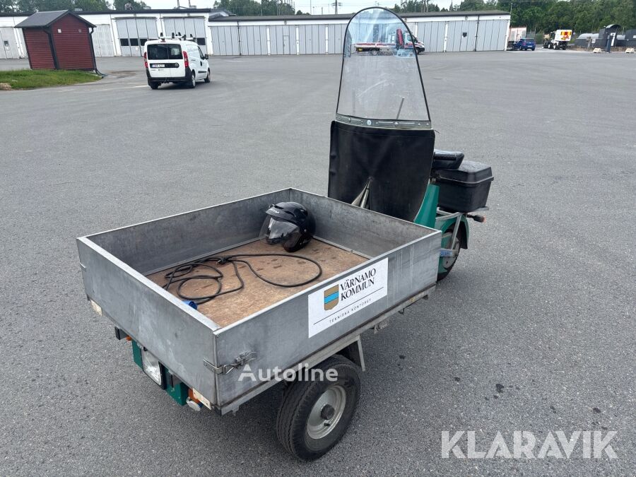 Prodaje se Flakmoped batteri motocikl na aukciji