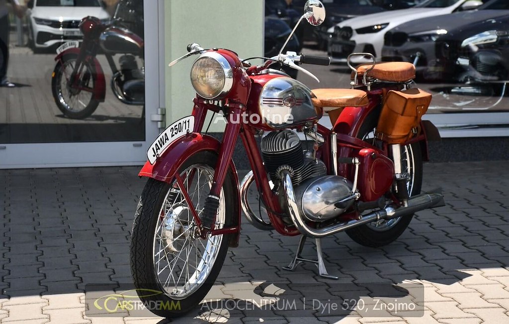 Jawa 250/11 Pérák motocikl