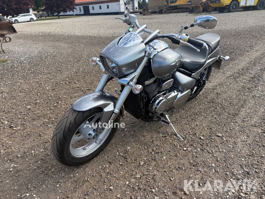 Prodaje se Suzuki M800 motocikl na aukciji