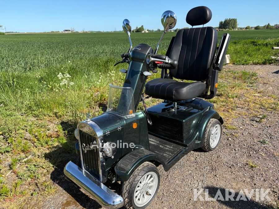 Prodaje se Blimo Gatsby. R48S motocikl na aukciji