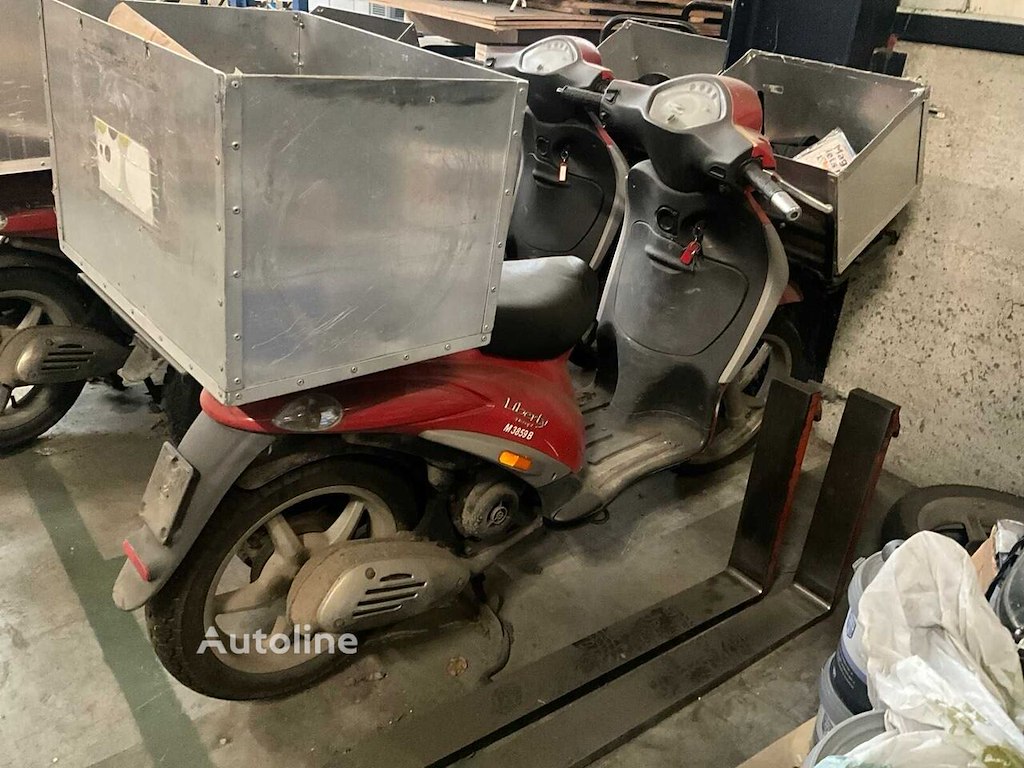 Prodaje se Piaggio Liberty skuter na aukciji