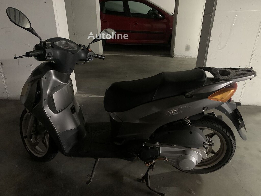 Prodaje se Xingiue skuter na aukciji