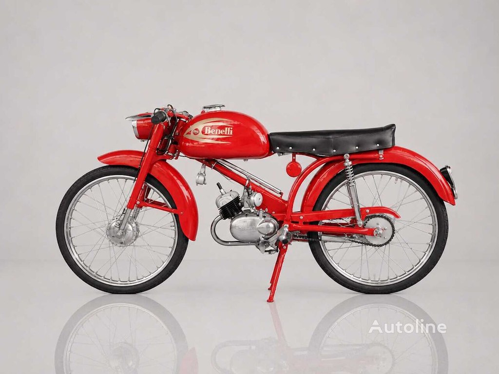 Prodaje se Benelli Sport ’58 moped na aukciji
