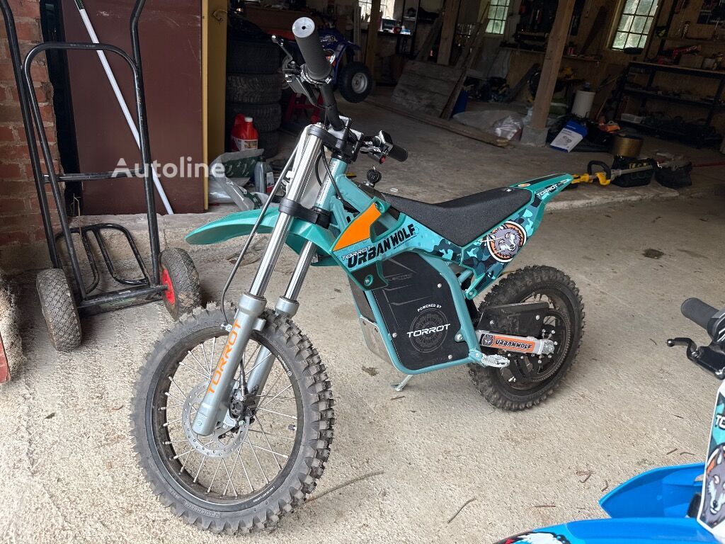 Prodaje se Torrot Kids MX2 (E12) moped na aukciji