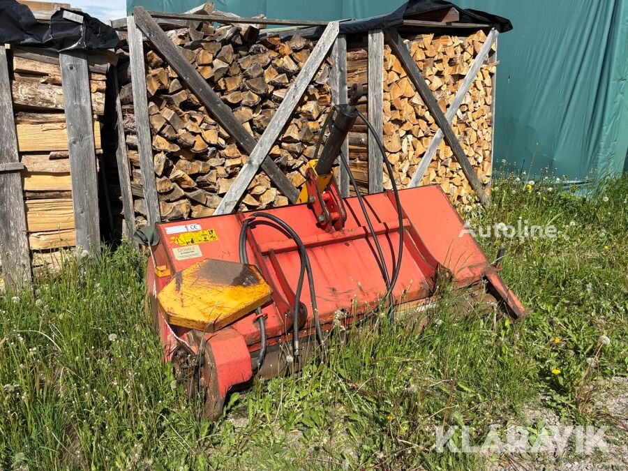 Prodaje se Duun SA800 raonik za sneg na aukciji