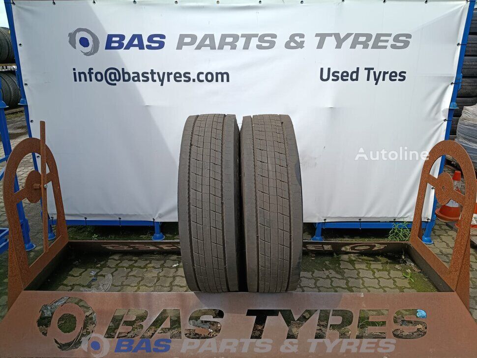 Bridgestone Bridgestone 315/80R22.5 DURAVIS R-STEER 002 used set guma za kamione