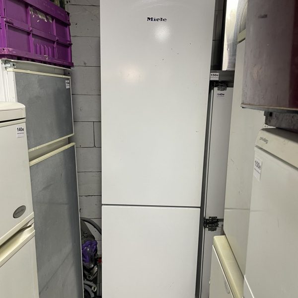 Miele NO FROST kombinovani frizider