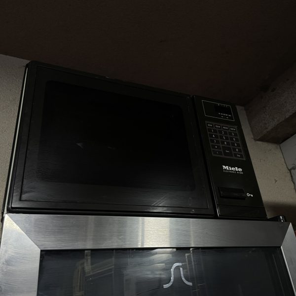 Miele mikrotalasna
