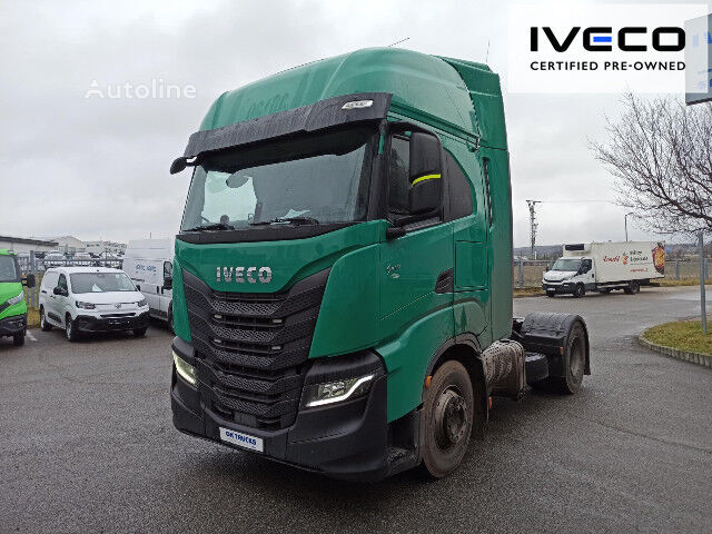 IVECO AS440S51T/FP tegljač