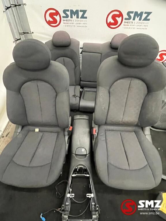 Mercedes-Benz Occ set interieur met zetels W209 Mercedes sedište