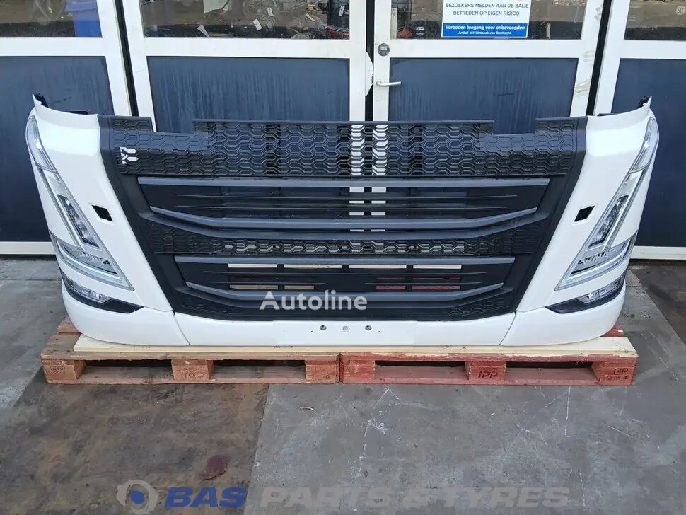 Volvo FH4B 84219217 branik za Volvo FH4B kamiona