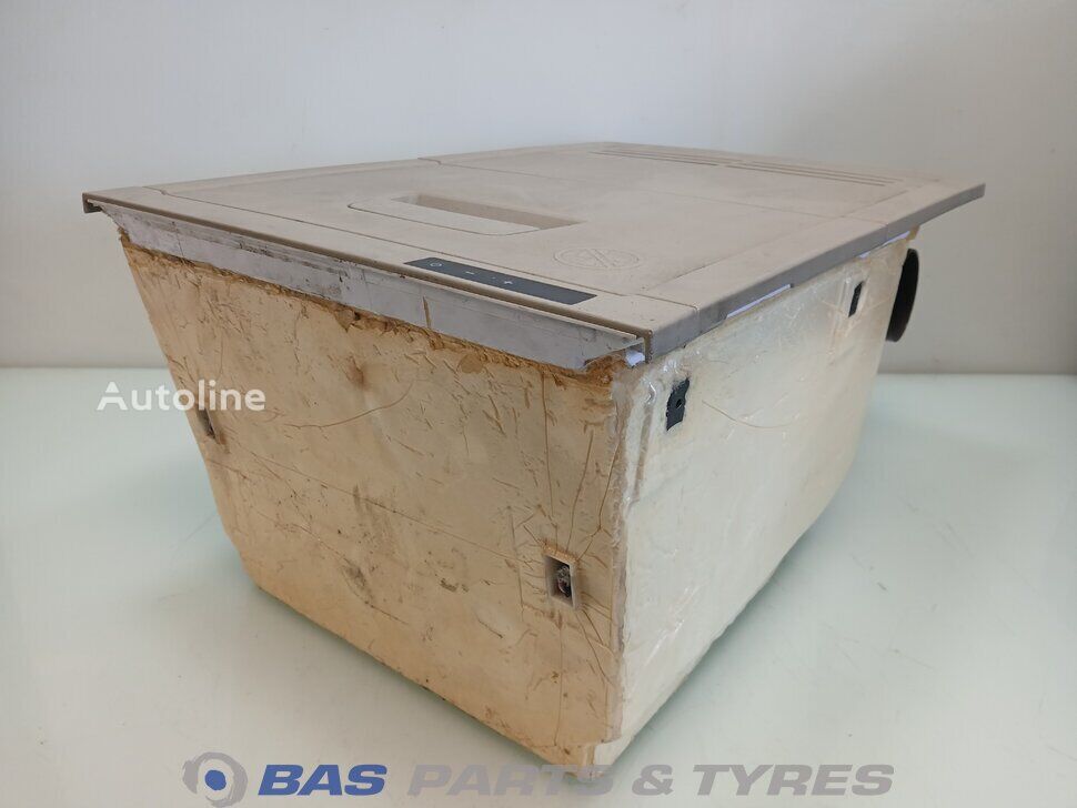 Volvo FH4 Refrigerator 33 Liter 23834689 frižider za auto za Volvo FH4 kamiona