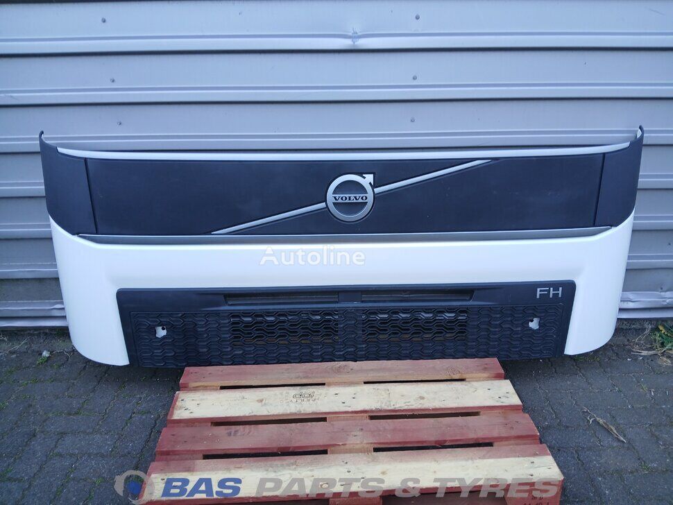 Volvo Front cover 84281452 oblaganje za Volvo kamiona