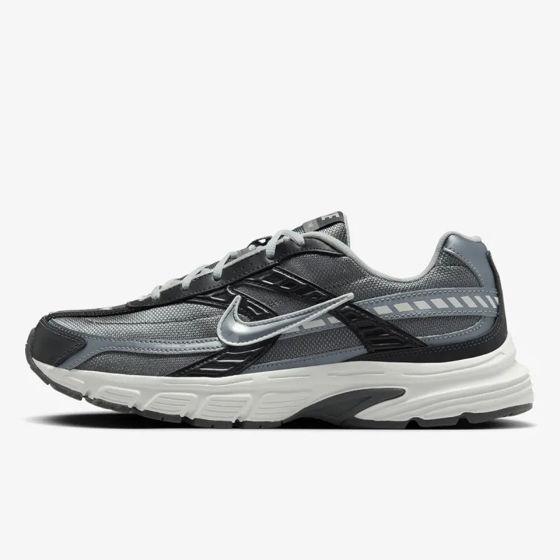 Nike Initiator