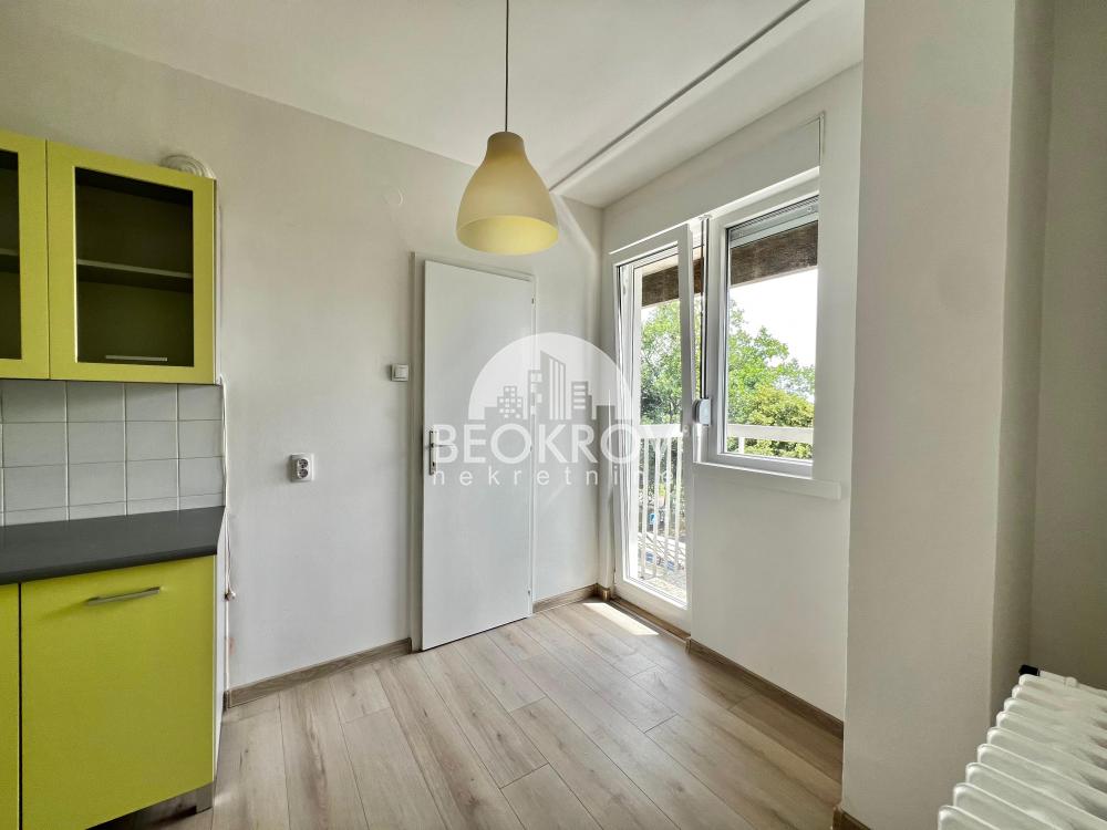 Zemunski kej ID#1266
700 €