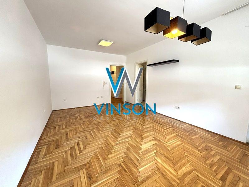 Novi Sad, Železnička stanica - Nenamešten dvosoban stan ID#9104780
400 €