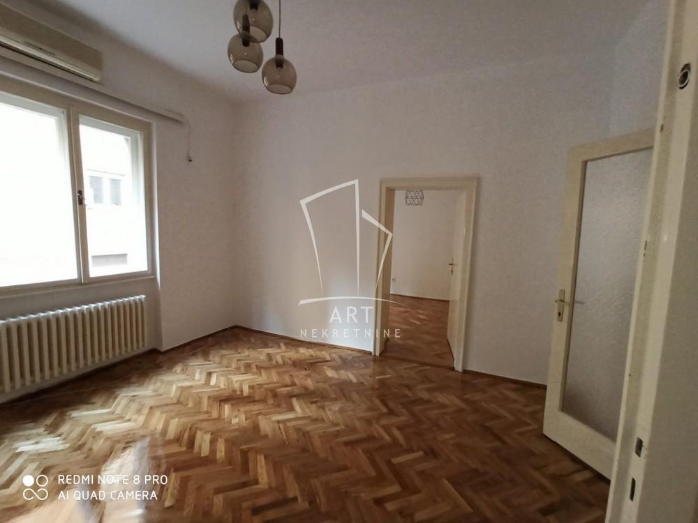 Skadarska, strogi centar Beograda ID#15351
850 €