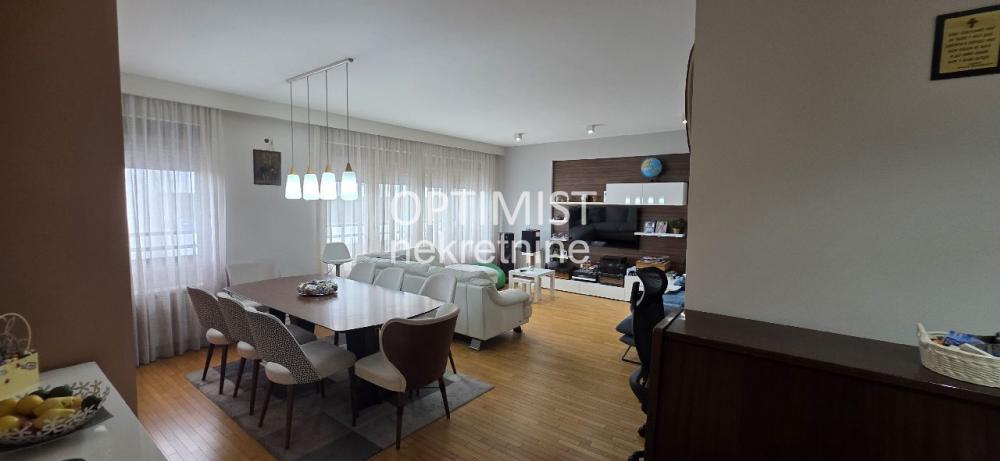 Zemun, Zelena Avenija, 106m2, 3.5 ID#3519
1.400 €