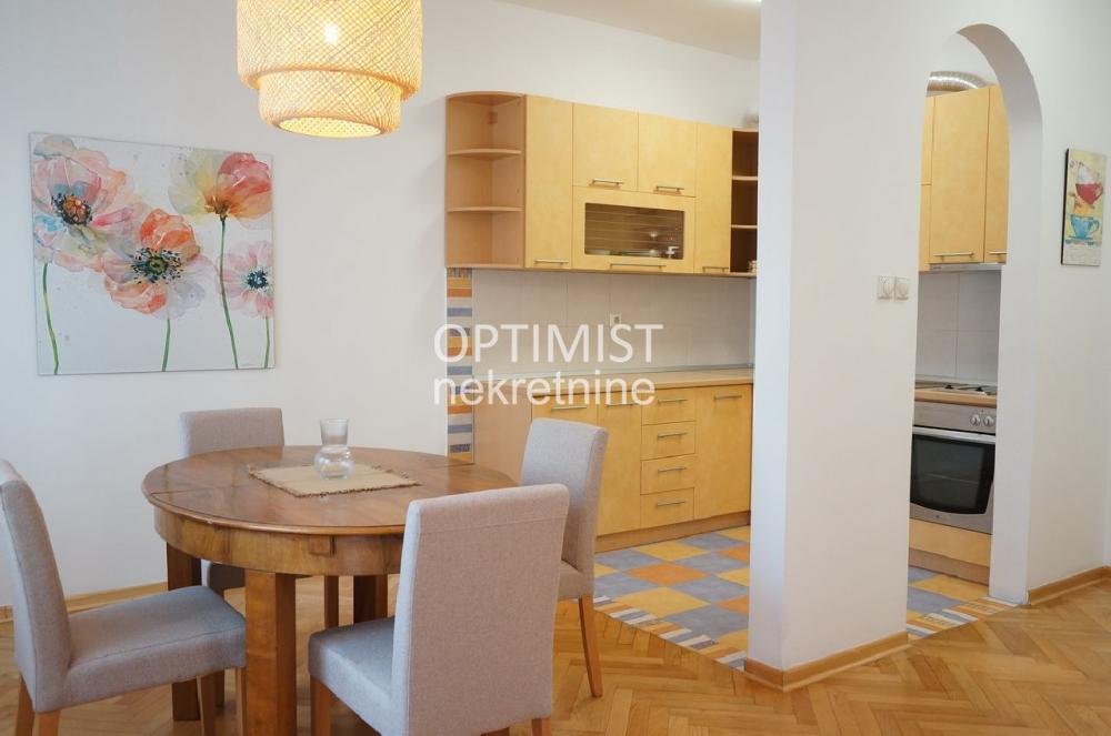 Vračar | Vukov spomenik | 2.0 ID#3521
850 €