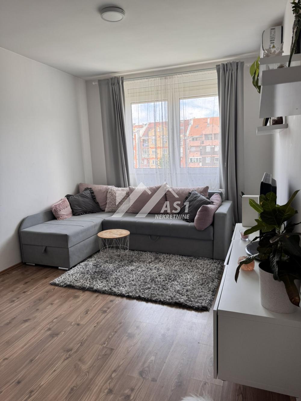 Izdaje se fenomenalan dvosoban stan na Novoj Detelinari !! ID#6985
400 €