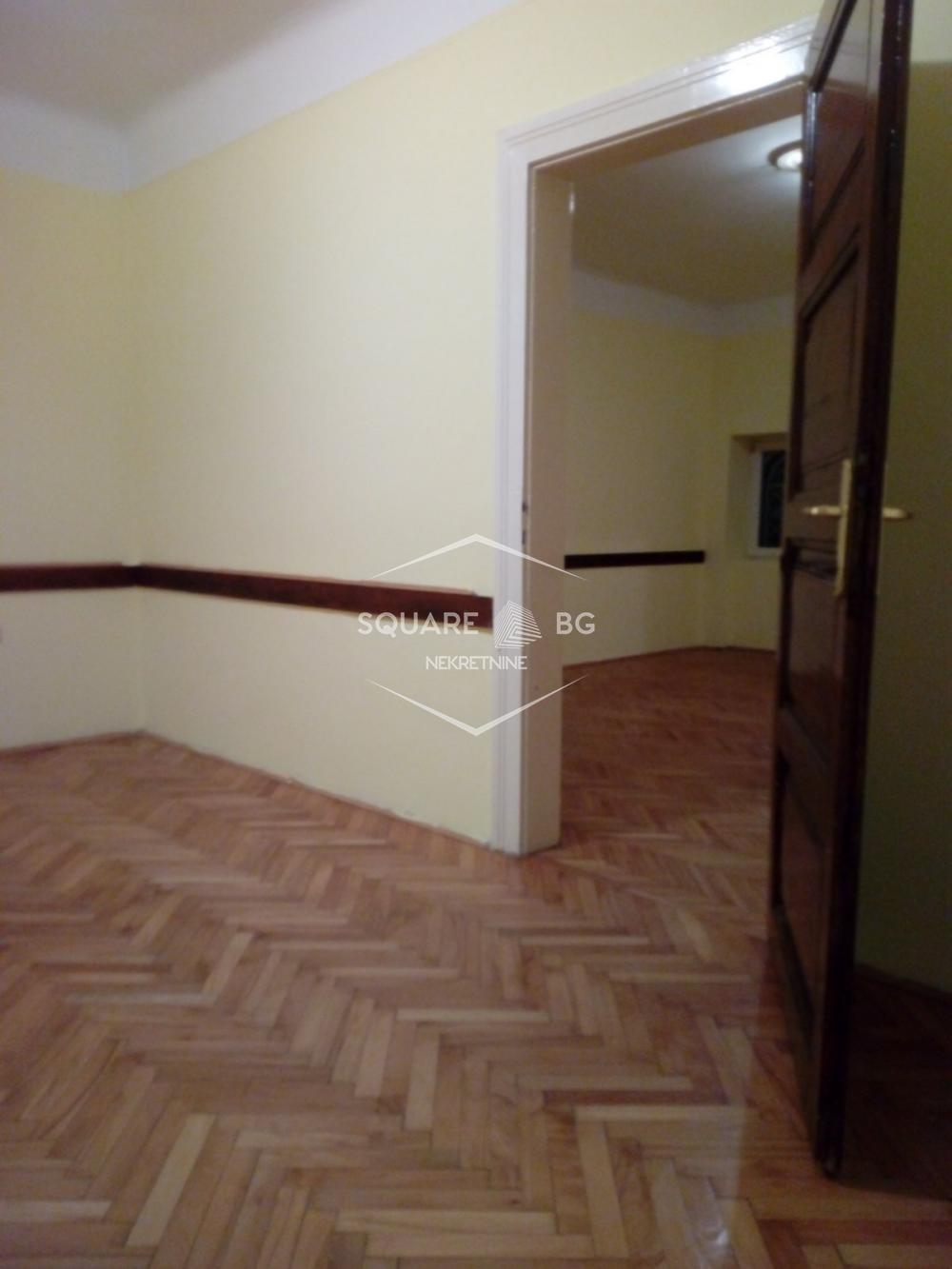 Palata Pravde, 3.0 prazan, parking ID#5746
700 €